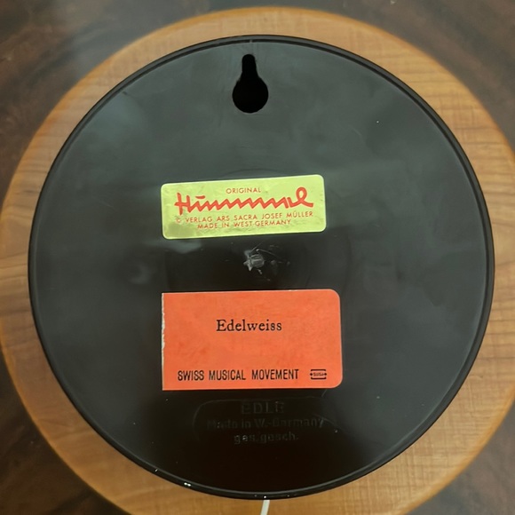 Hummel | Accents | Vintage Hummel Wall Music Box Pull String Song ...